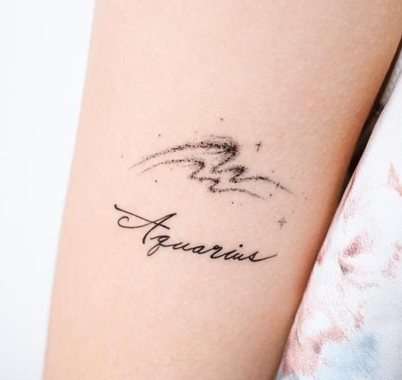 Тату знак Зодиака Водолей / значение, идеи / 35+ фото | VeAn Tattoo